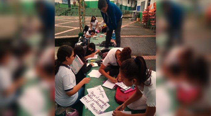 Más de 100 mil estudiantes quedan, a partir de hoy, en semana de receso ...